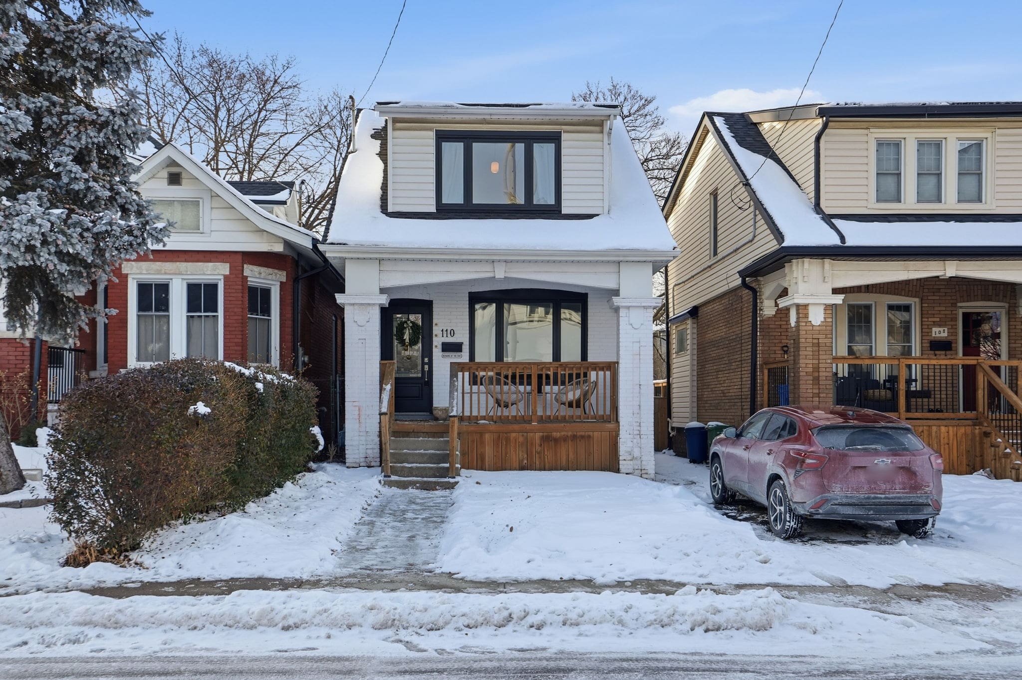 110 Kensington Avenue S | Woolcott Real Estate