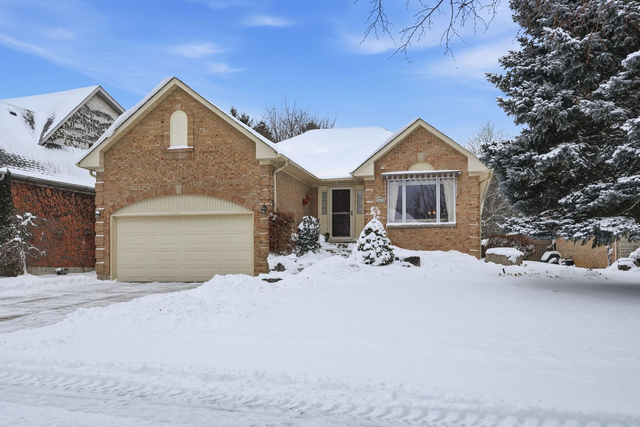 2320 Homer Drive | Woolcott Real Estate